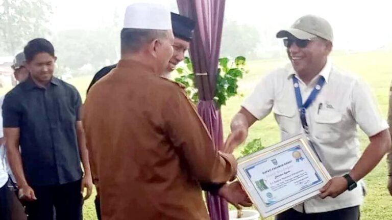 Palm Oil Magazine - Governor Mahyeldi Ansharulah Highlights the ...