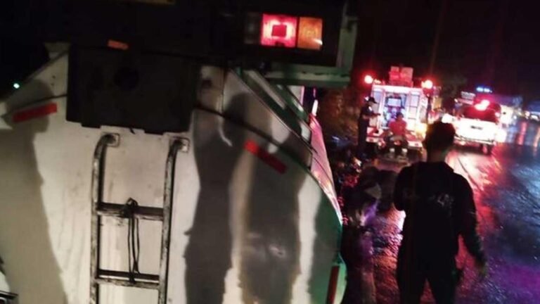 Palm Oil Magazine - Fatal Accident Involving Palm Oil Truck on Jalan ...